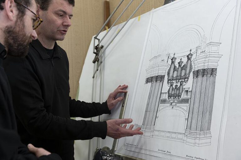 Building organs since 1903 - Flentrop Orgelbouw