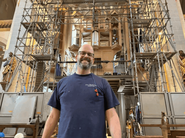 Building organs since 1903 - Flentrop Orgelbouw